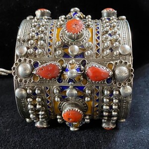 A Beautiful Heavy Antique Silver Bracelet Beni Yenni, Kabyle, Kabylia ...