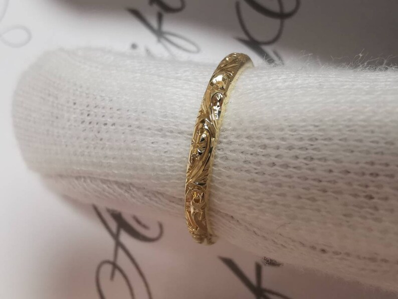 Cora Traditional Scroll Hand Engraved 2mm Ring Available in - Etsy UK