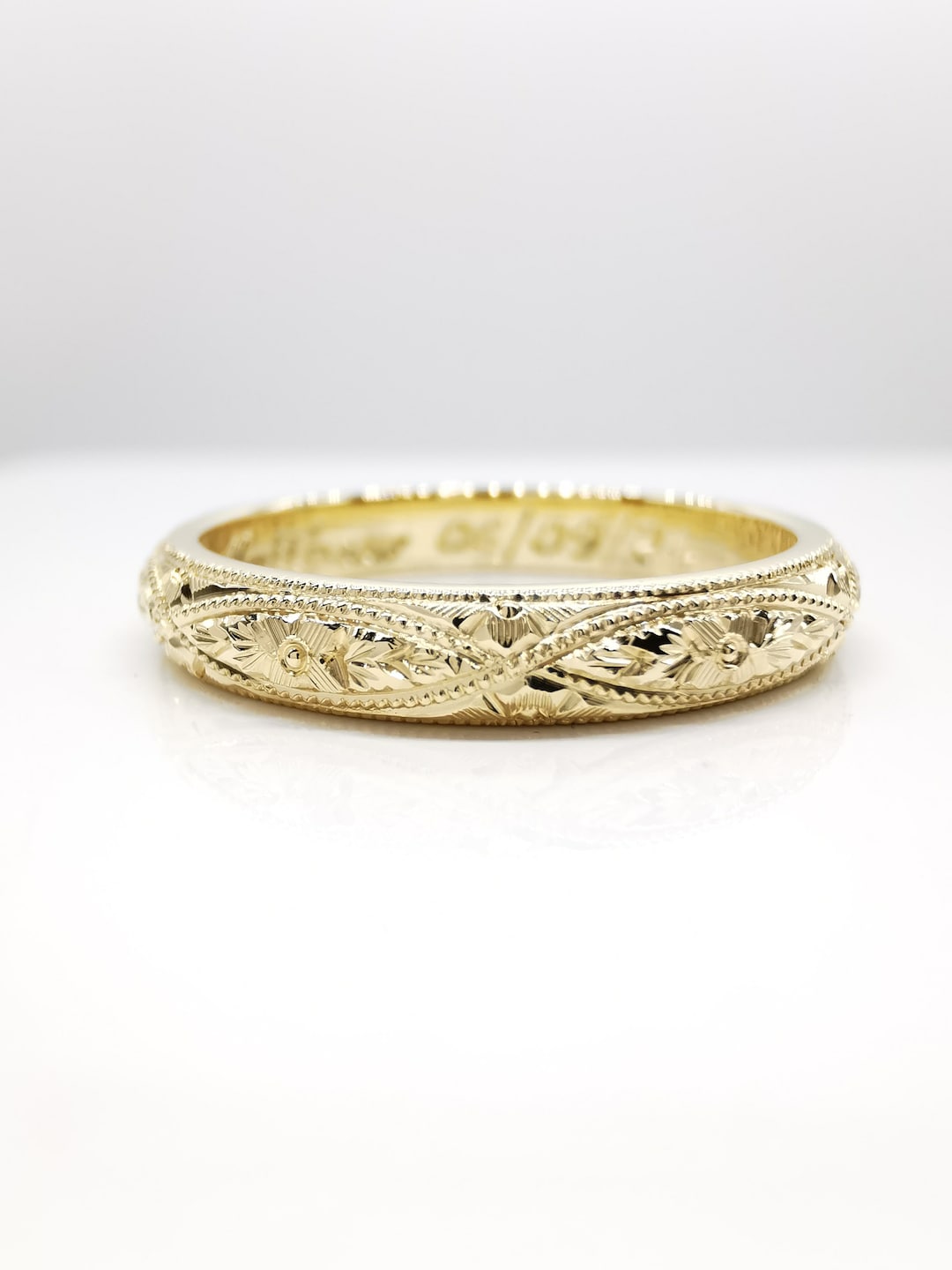 18ct Yellow Gold 3mm D Shape Ring Hand Engraved Wedding Band With ...