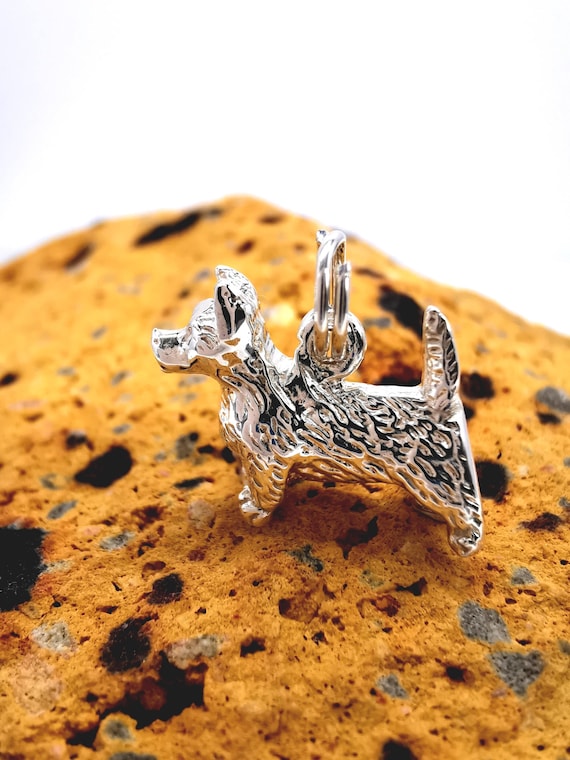 Corgi pendant store