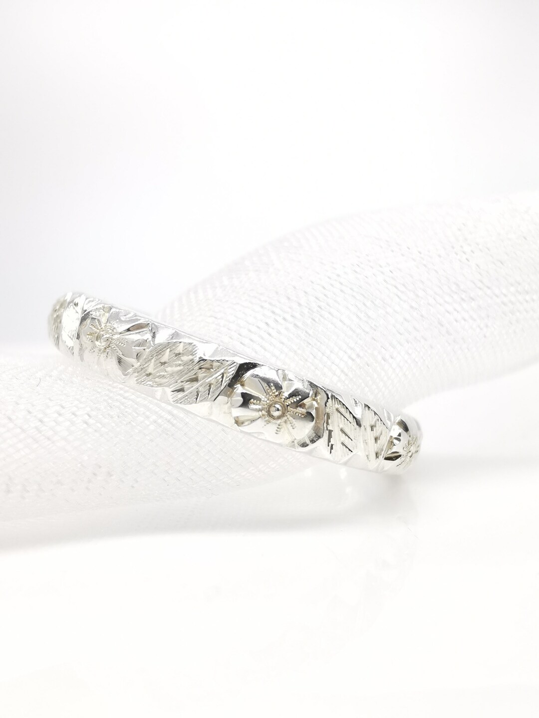 Edith - Flower & Leaf Vintage Style Hand Engraved Ring Available in 3mm ...
