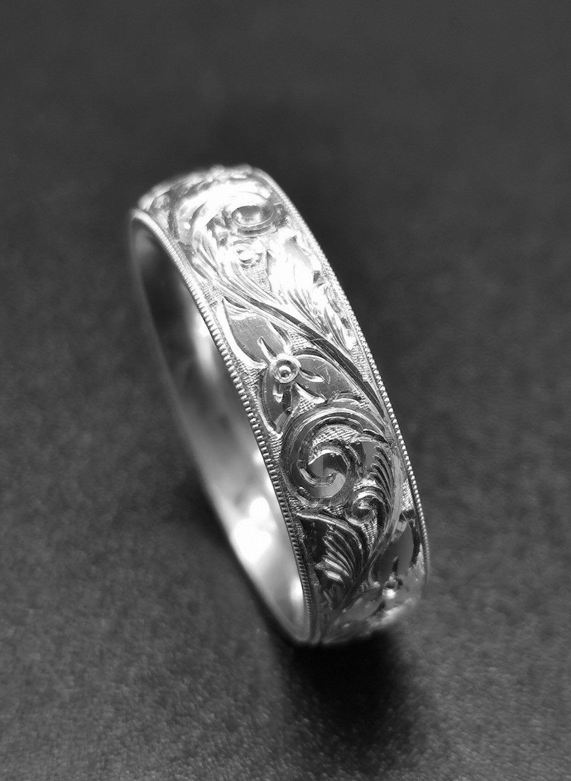 Arthur Old English Style Scroll Hand Engraved 6mm Ring - Etsy