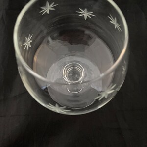 Set of 2 Mid Century Modern Star Etched Crystal Brandy Snifter Glasses ...
