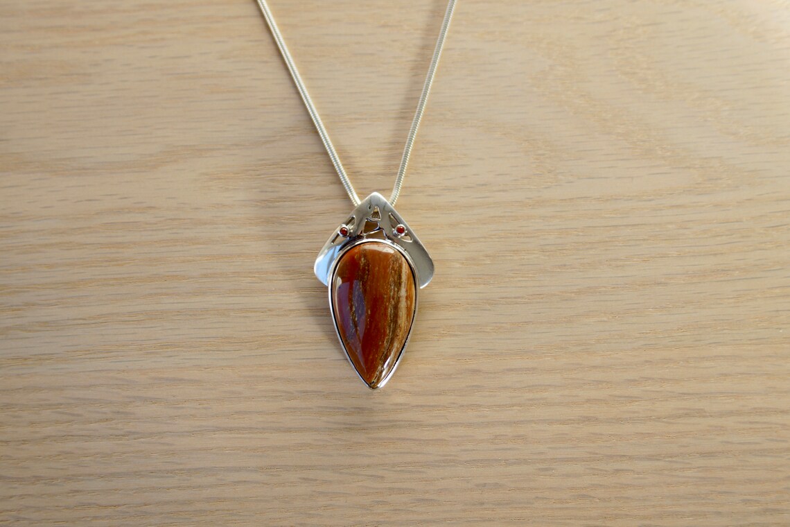 Red Agate Pendant // Agate Pendant // Agate Necklace // Red Stone ...