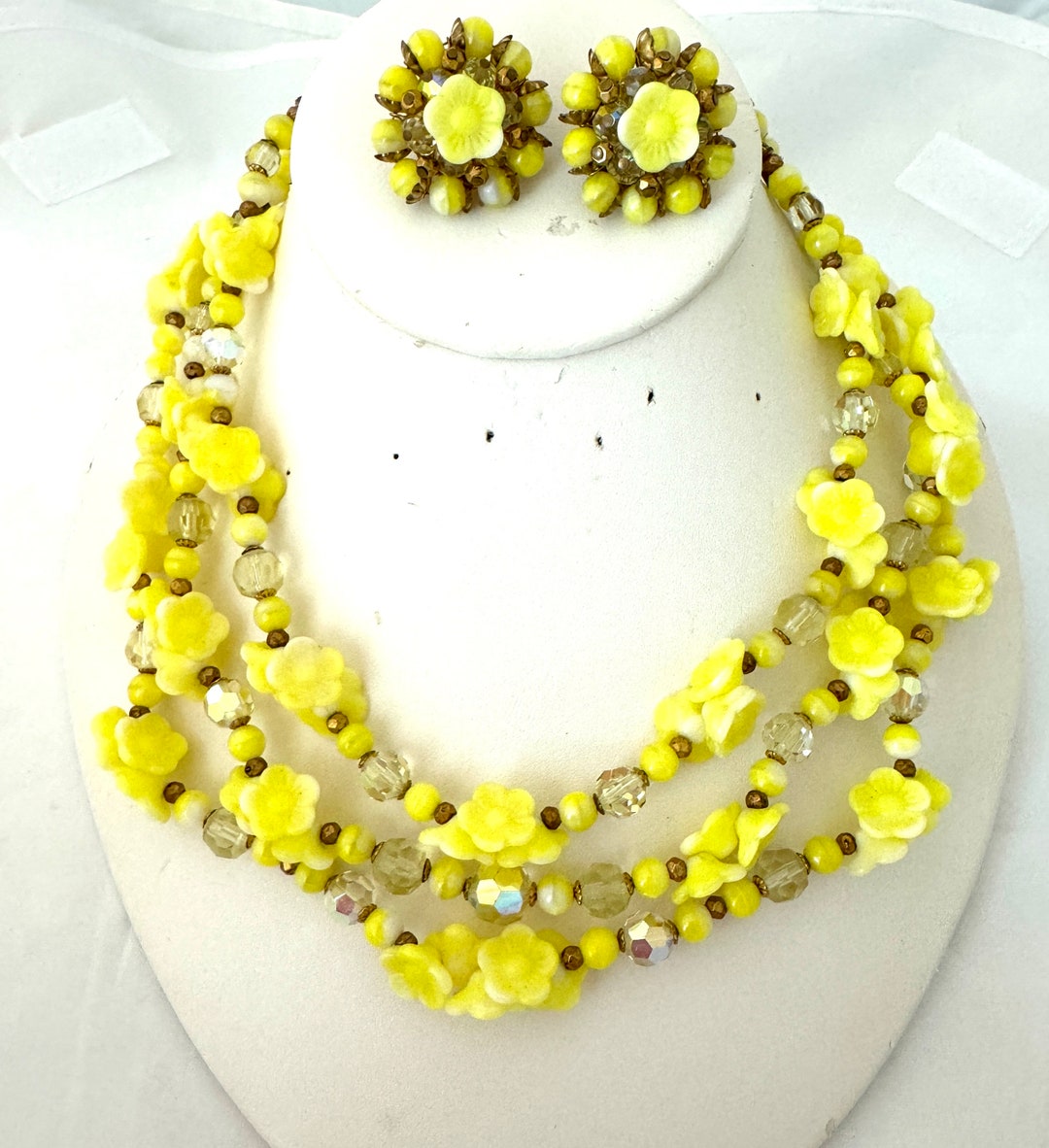 RARE Set Mid Century Vintage Regency Jewels Triple Strand Lemon Yellow ...