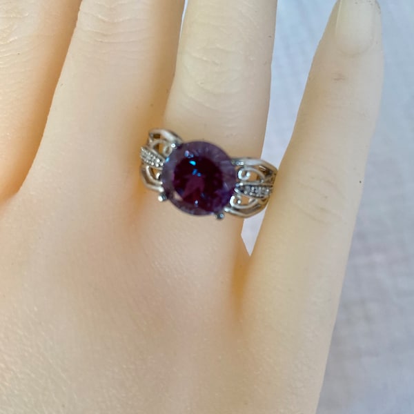 Lab Created Alexandrite Ring - Etsy