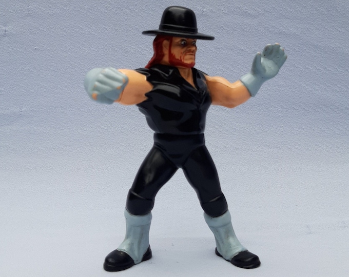The Undertaker 1991 Titan Sports Action Figure. Hasbro, WWF, WWE. 5 ...