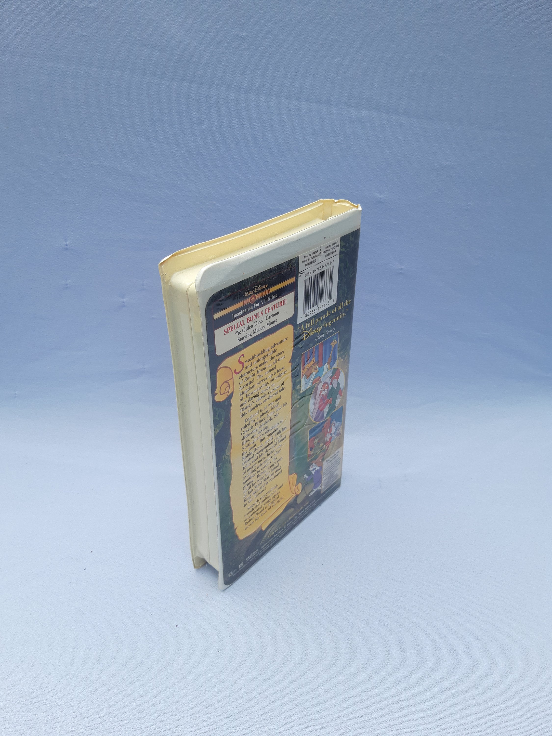 Disney's Robin Hood 1973 on VHS. Classic Gold Collection. Special Bonus ...