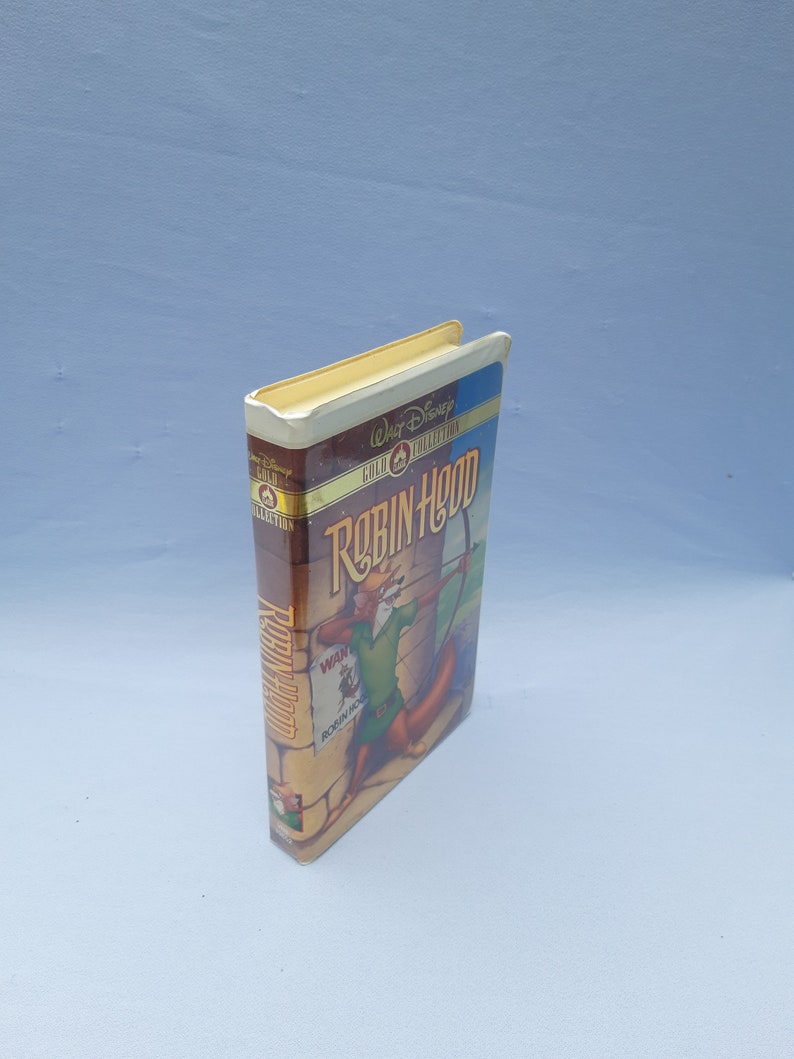 Disney's Robin Hood 1973 on VHS. Classic Gold Collection. Special Bonus ...