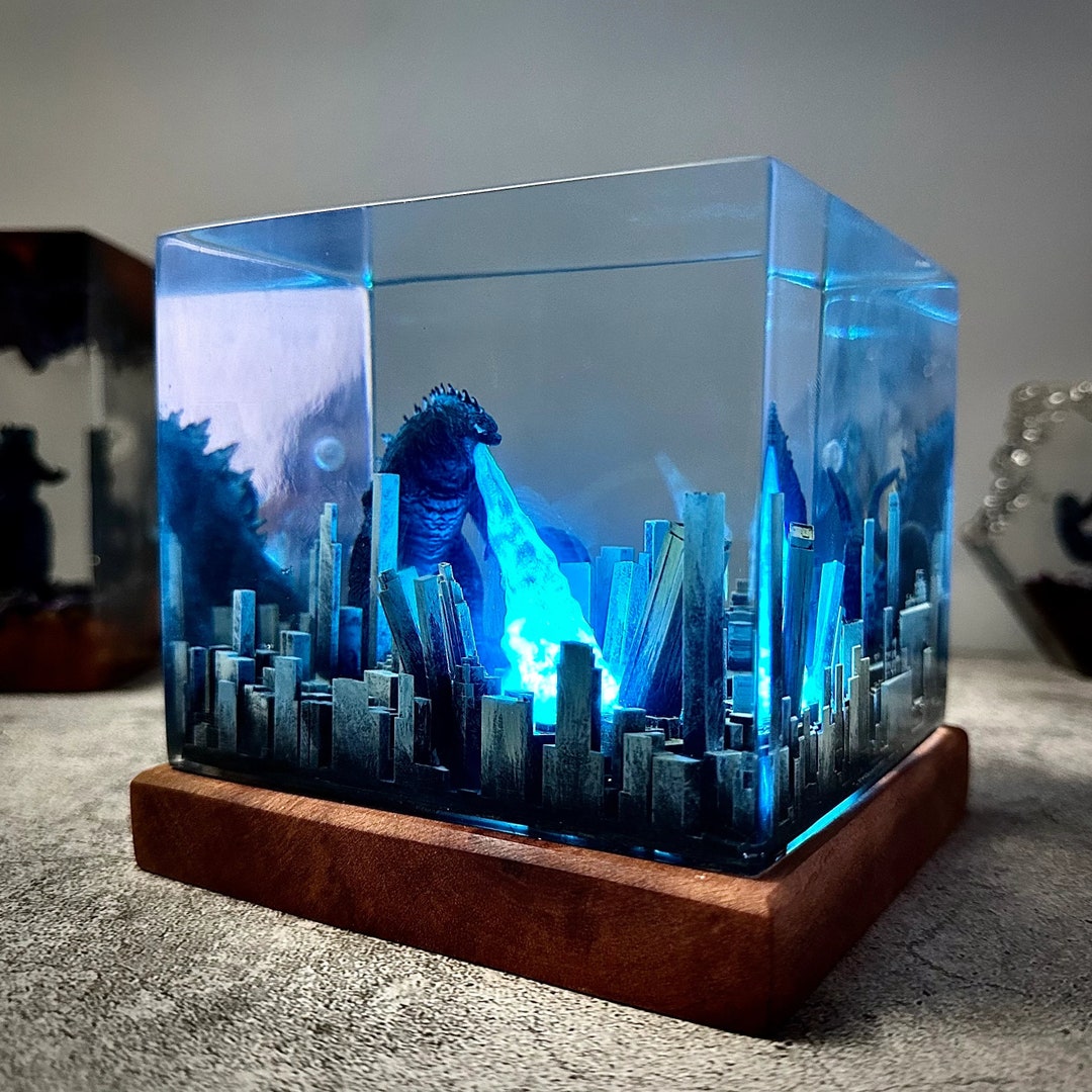 Godzilla Resin Night Light,diorama Resin Epoxy,atomic Breath,epoxy ...