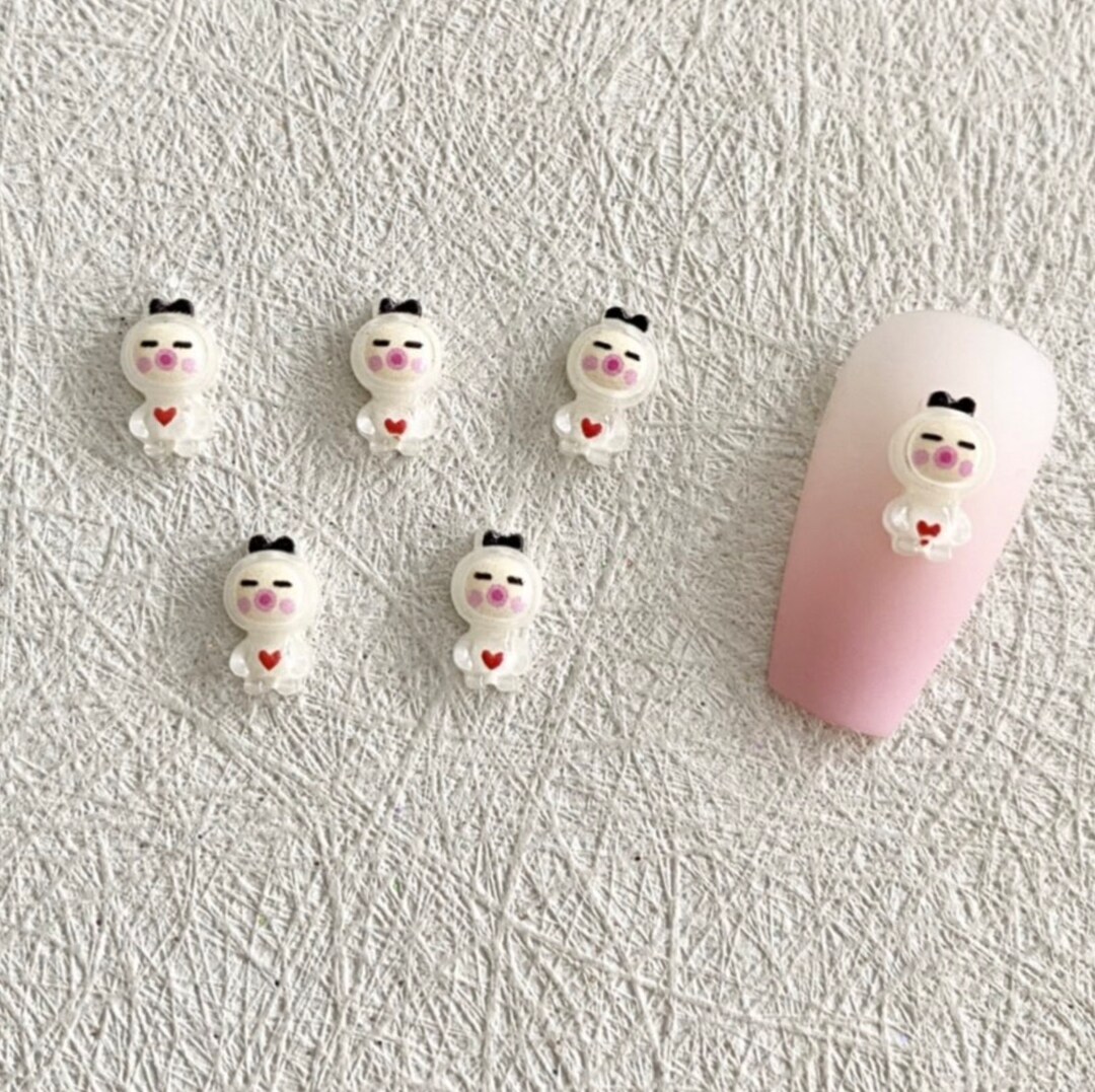 Kawaii Derpy Character in Snowman Costume, Animal Themed 3D Nail Art ...