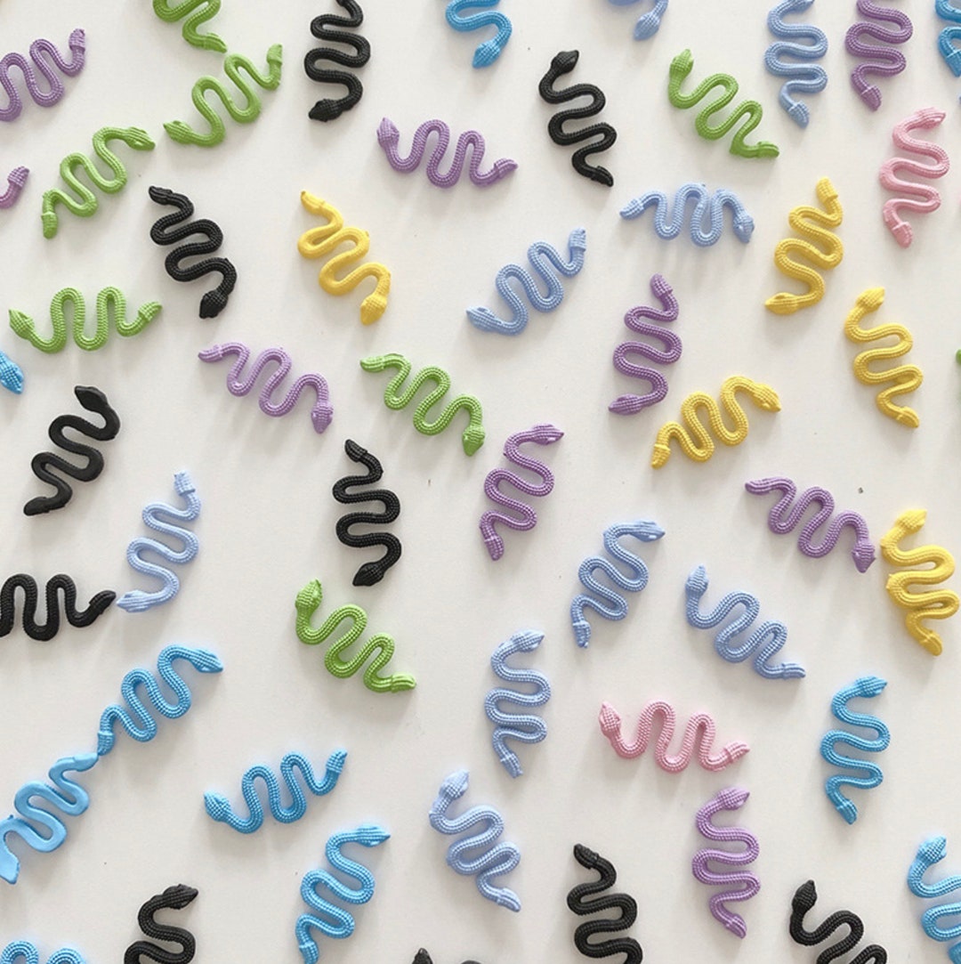 Slithering Snake, Multiple Colors Animal Themed 3D Nail Art Charms ...