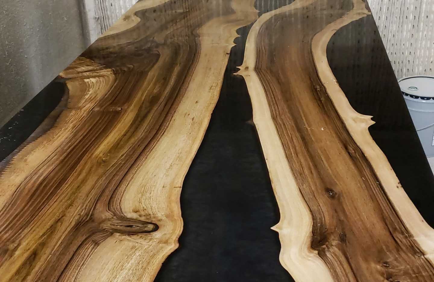 Black Walnut Epoxy River Table on Sale - Etsy Canada