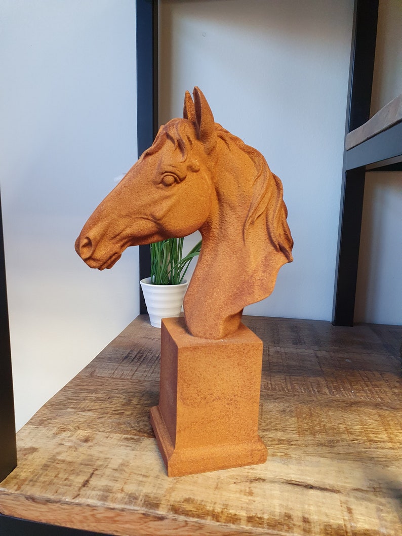 Rust Horse Head Bust on a Plinth Outdoor Statue Cold Cast Iron - Etsy UK