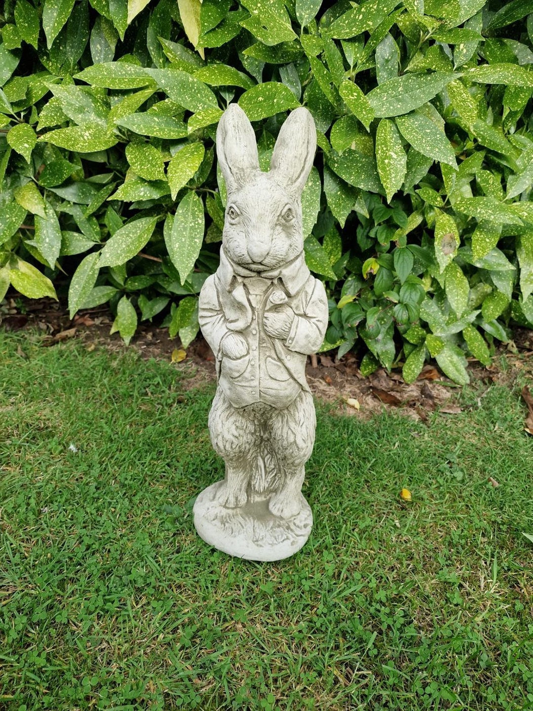 Peter Rabbit Stone Sculpture Garden Outdoor Ornament - Etsy