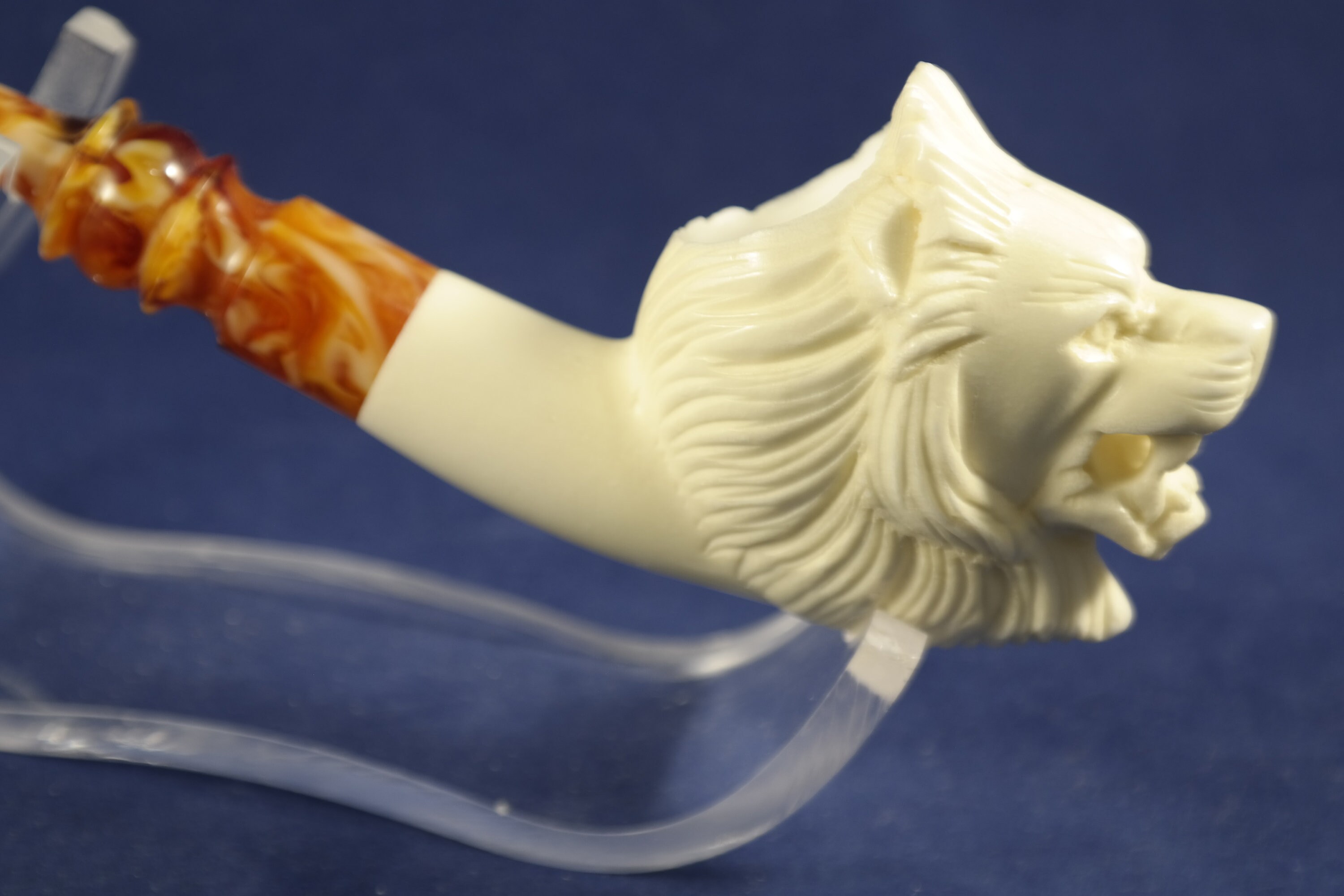 Lion Weed Pipes