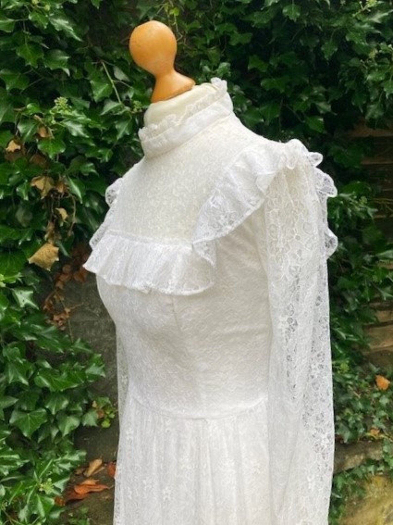 1970s Lace Prairie Bridal Gown S,romantic Vintage Lace Wedding Dress ...