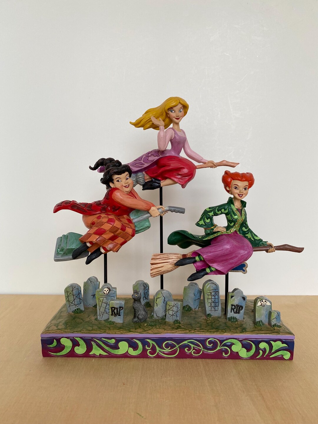 Jim Shore Disney Hocus Pocus Flying Sanderson Sisters Figurine - Etsy