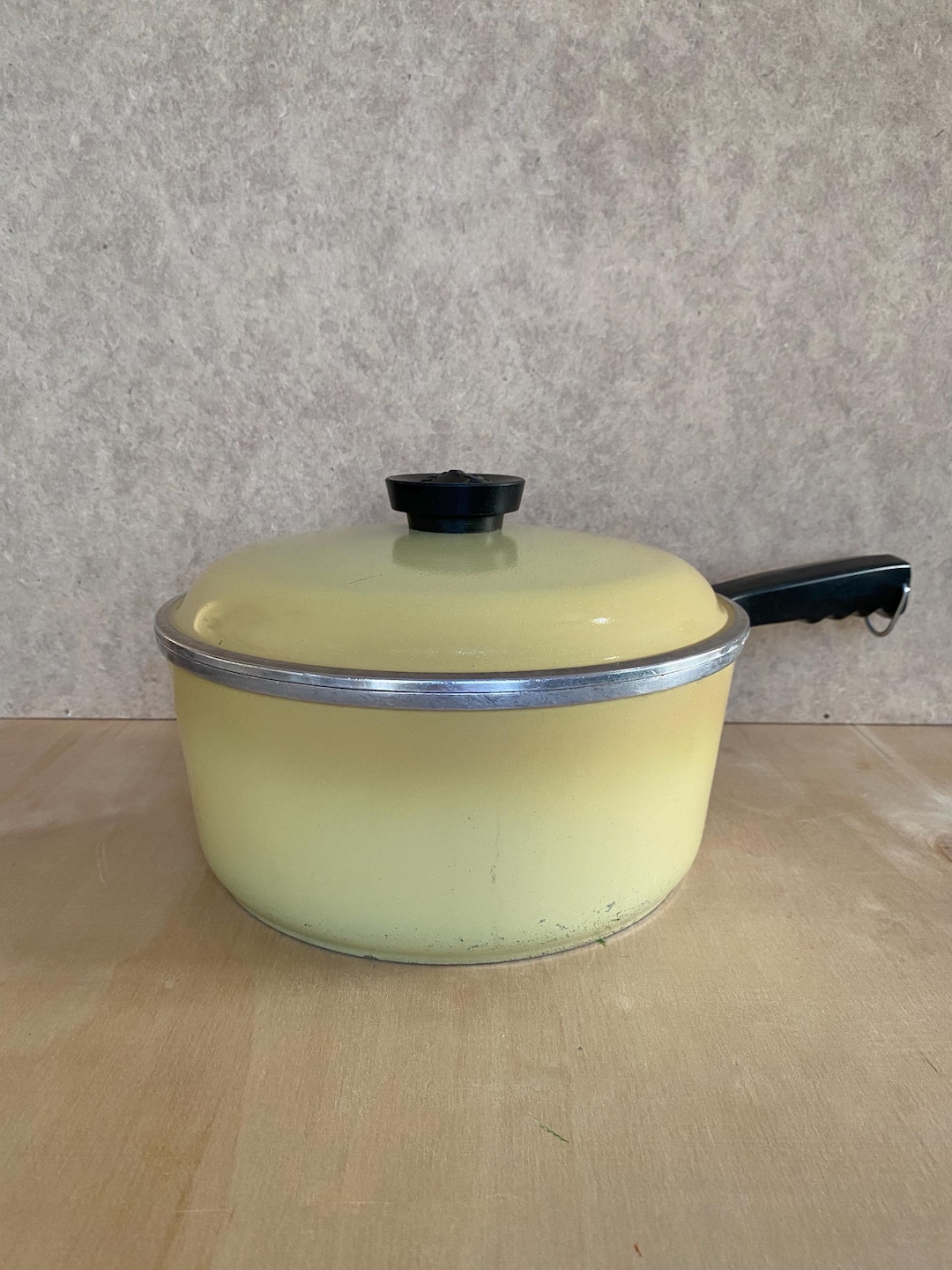 Harvest Yellow Vintage Club Sauce Pan Cookware 3 Qt Harvest Gold Yellow ...