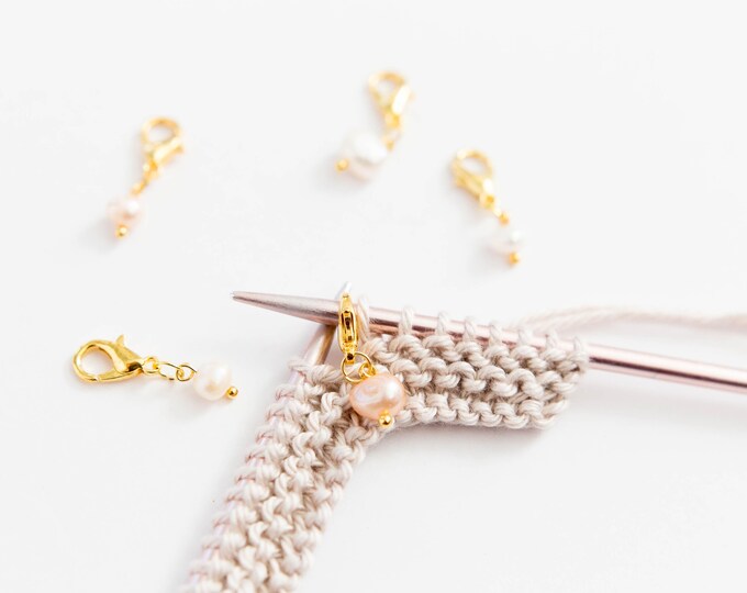 Set of 5 Pearl Pendant Stitch Markers Progress Keepers for Crochet and ...