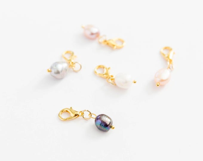 Set of 5 Pearl Pendant Stitch Markers Progress Keepers for Crochet and ...