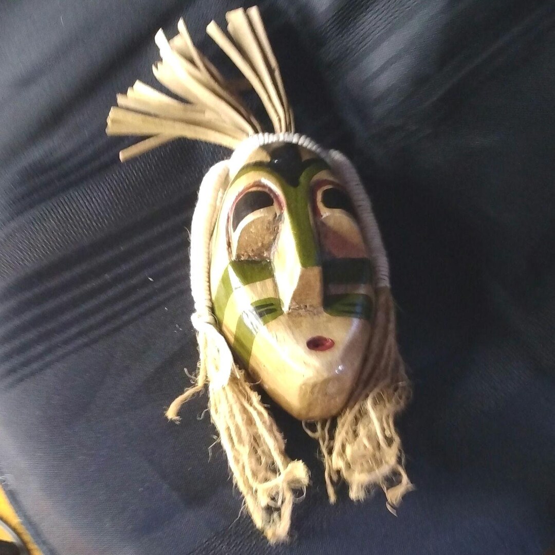 Vintage Indonesia Carved Wood Native Mask Wall Decor Hand Carved ...