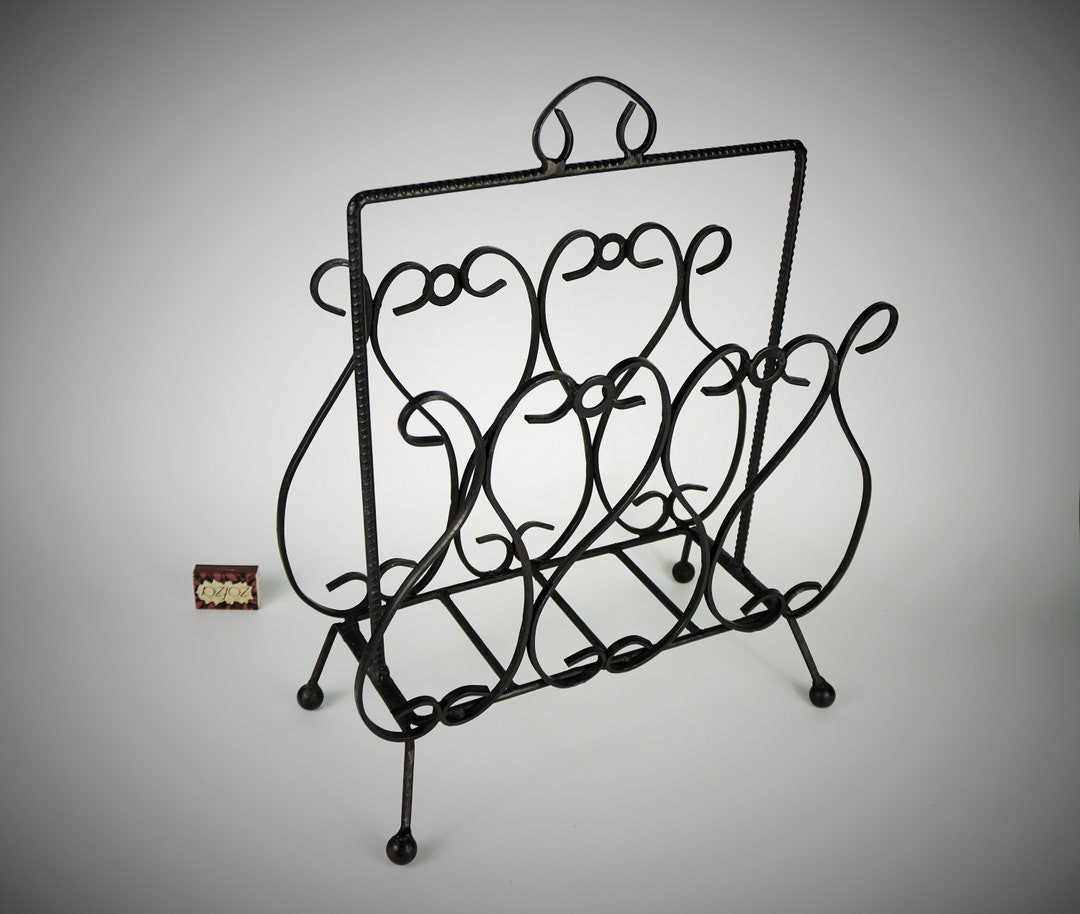 Metal Newspaper Holder, Magazine Stand Vintage, Black Metal Wire ...