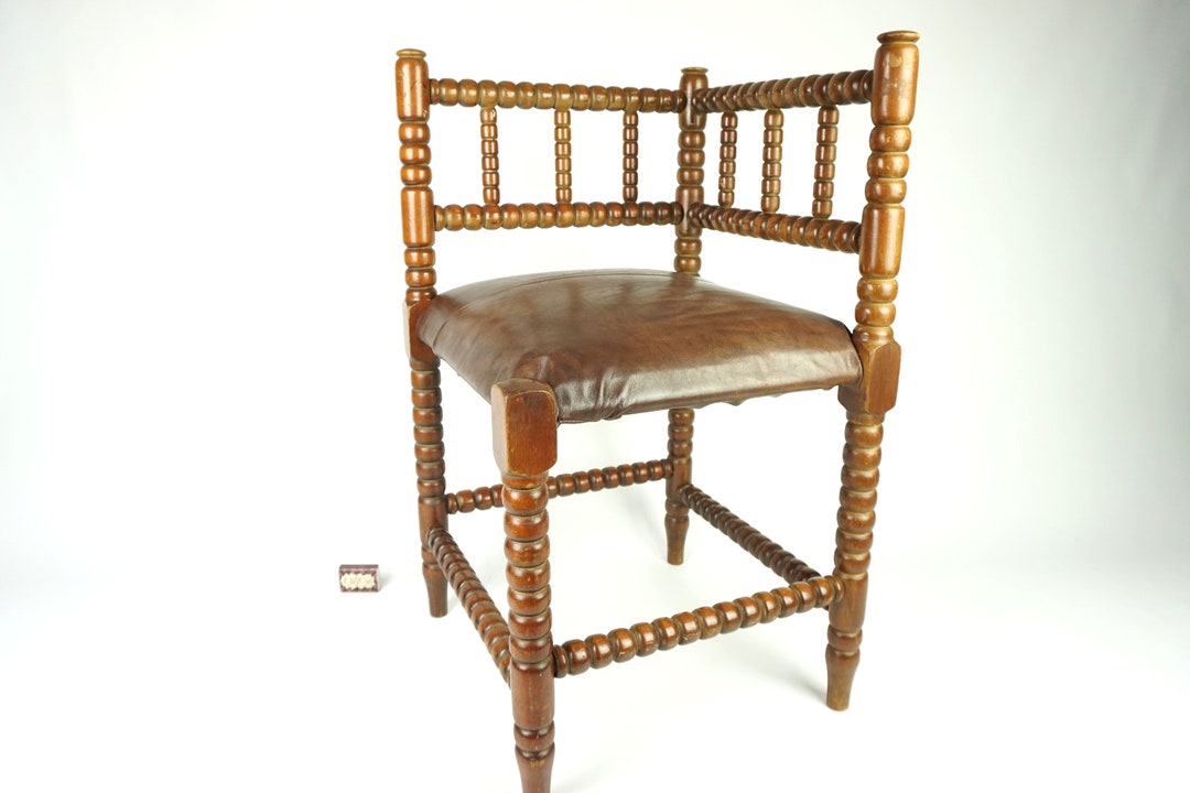 Vintage Oak Chaise D'angle, Antique Turned Chair, Old Turned Corner ...