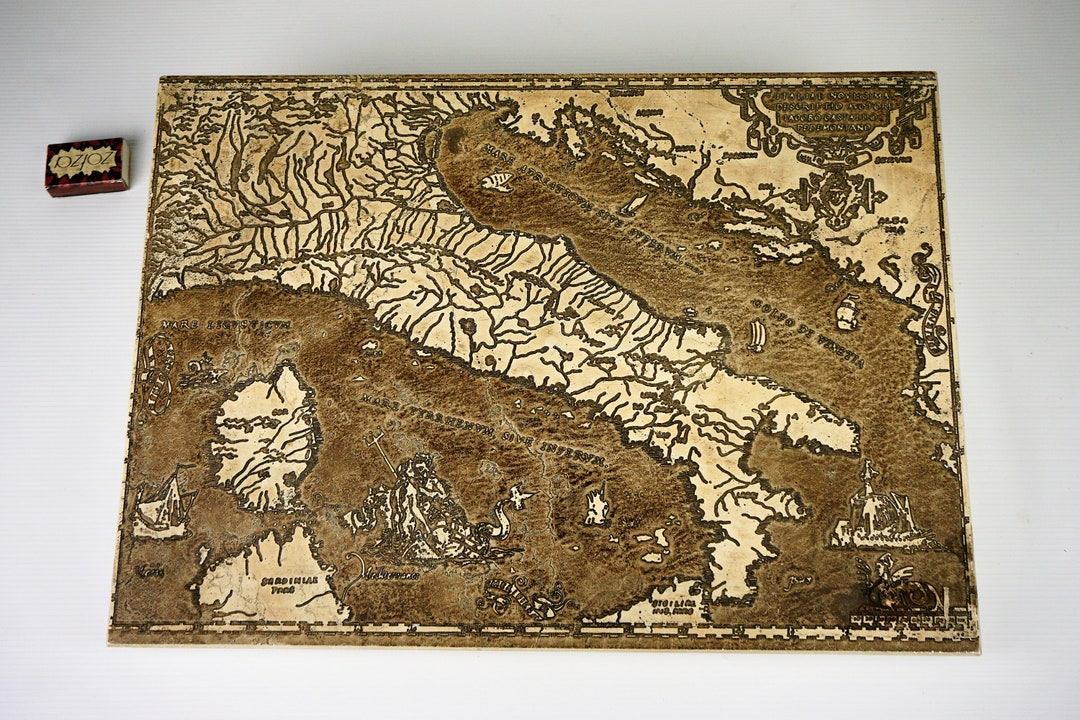 Heavy Tile, Burnt Map of Italy, Conglomerate Tile With a Map of Italy ...
