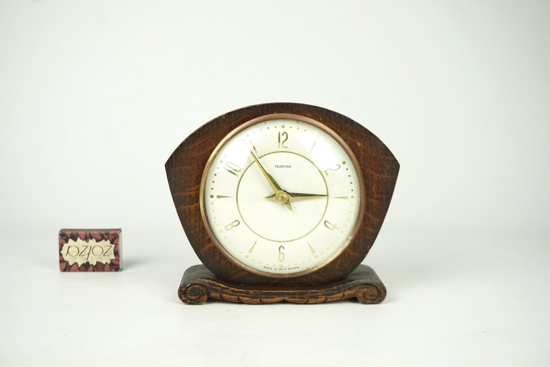 Vintage Efficient Wooden Mantel Clock, English Tempora Mechanical Clock ...