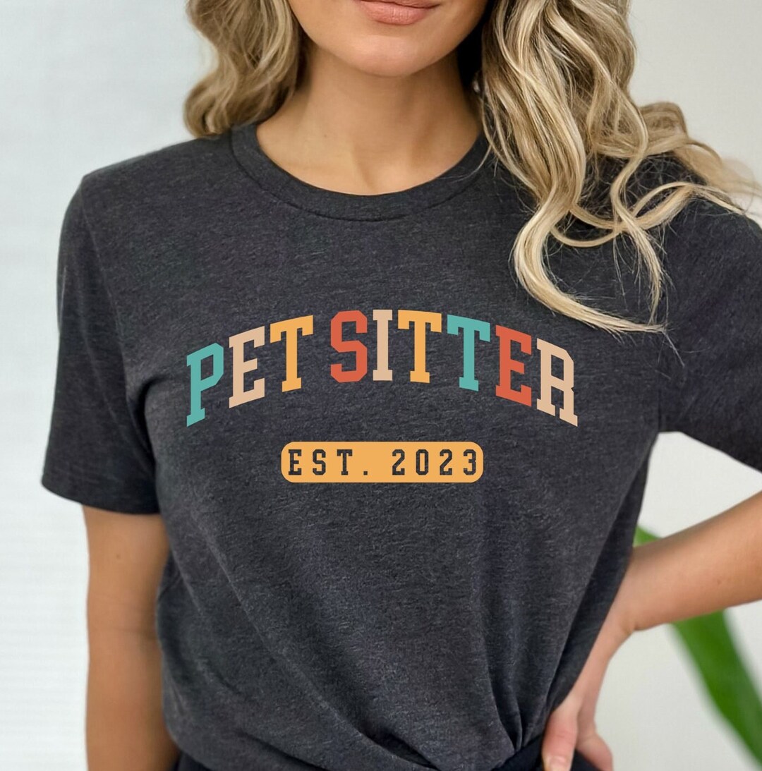 Retro Pet Sitter T-shirt: Custom Est. Year Dog Walker Tee - Etsy