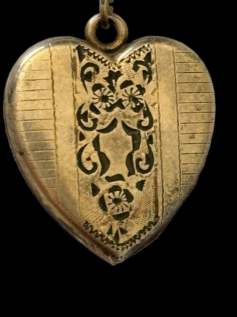 WW2 Sweetheart Locket Necklace WWII With Couple Photos Engraved Gold ...