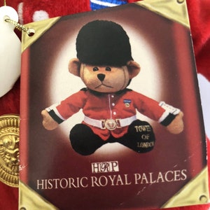 YARTO Historic Royal Palaces GUARDSMAN BEAR Tower of London 12 ...
