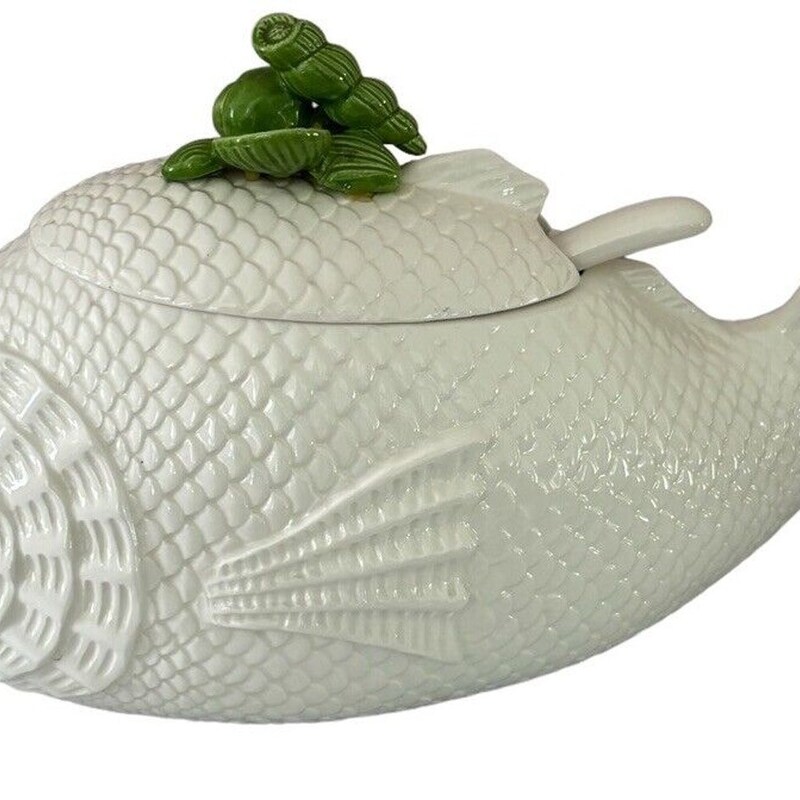 Fish Tureen - Etsy