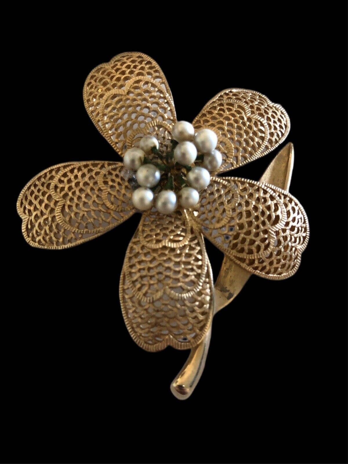 Vintage Judy Lee Signed Gold Tone Filagree Faux Pearl Flower Stamen ...