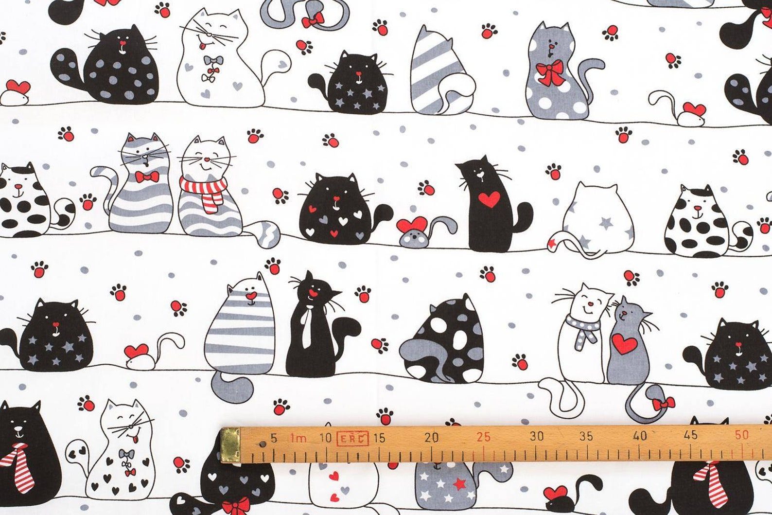 Cat Fabric by the Yardcotton Fabriccat Printbaby | Etsy