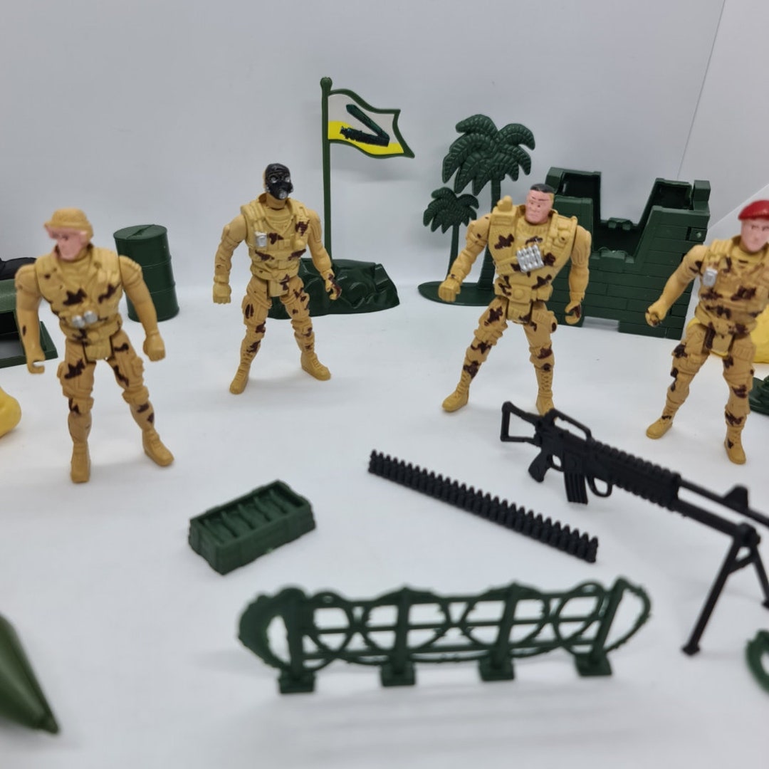 Army Men Miniature Figurines Military Bundle Vintage Plastic - Etsy