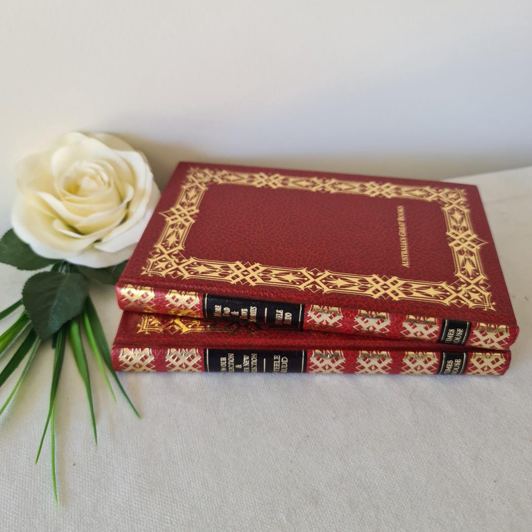 Australia's Great Books Times House 1987 Vintage Dark Red Gold Writting ...