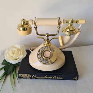 Retro Phone Vintage Cream Bakelite Rotary Dial Telecom Australia ...