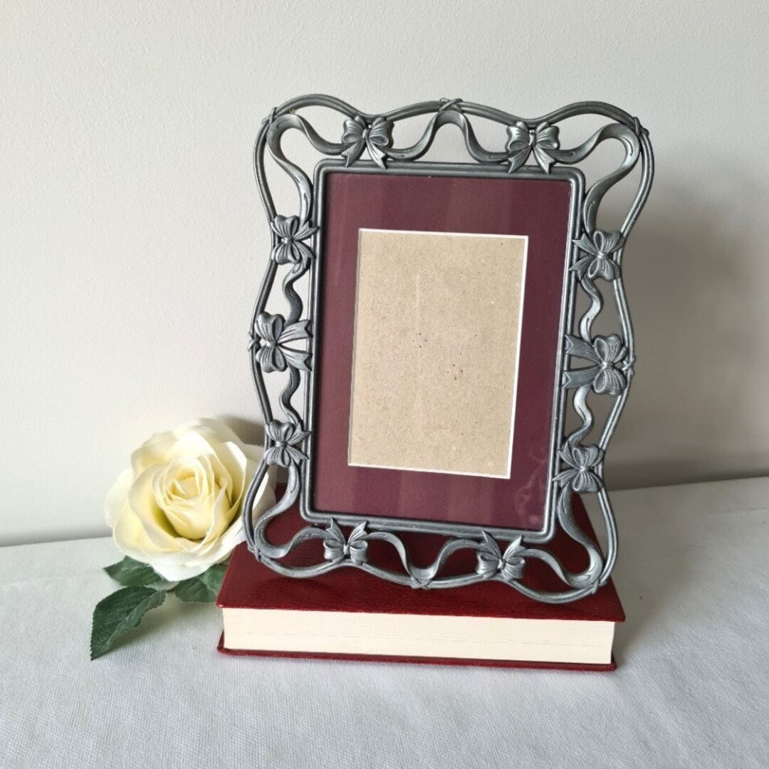 Pewter or Silver Photo Frame, Metal Bows Glass Front With Rectangular ...