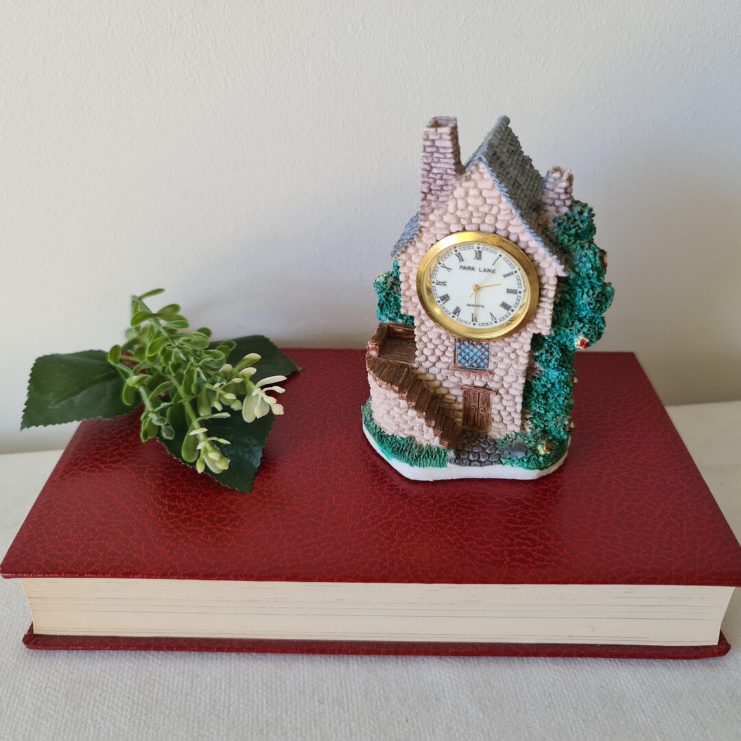 Miniature House Clock, Park Lane Small Vintage Country Home Decoration ...