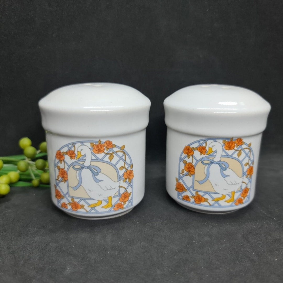 Goose Salt and Pepper Shakers, Vintage Ceramic Goose & Roses Design Mid ...