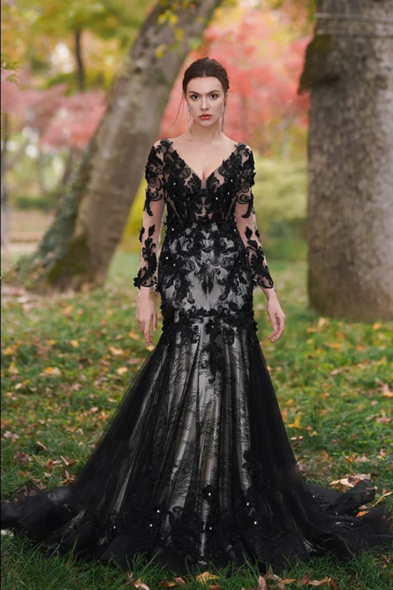 Totally Stunning Black Lace Mermaid Wedding Gown With Detachable Sleeves - Etsy