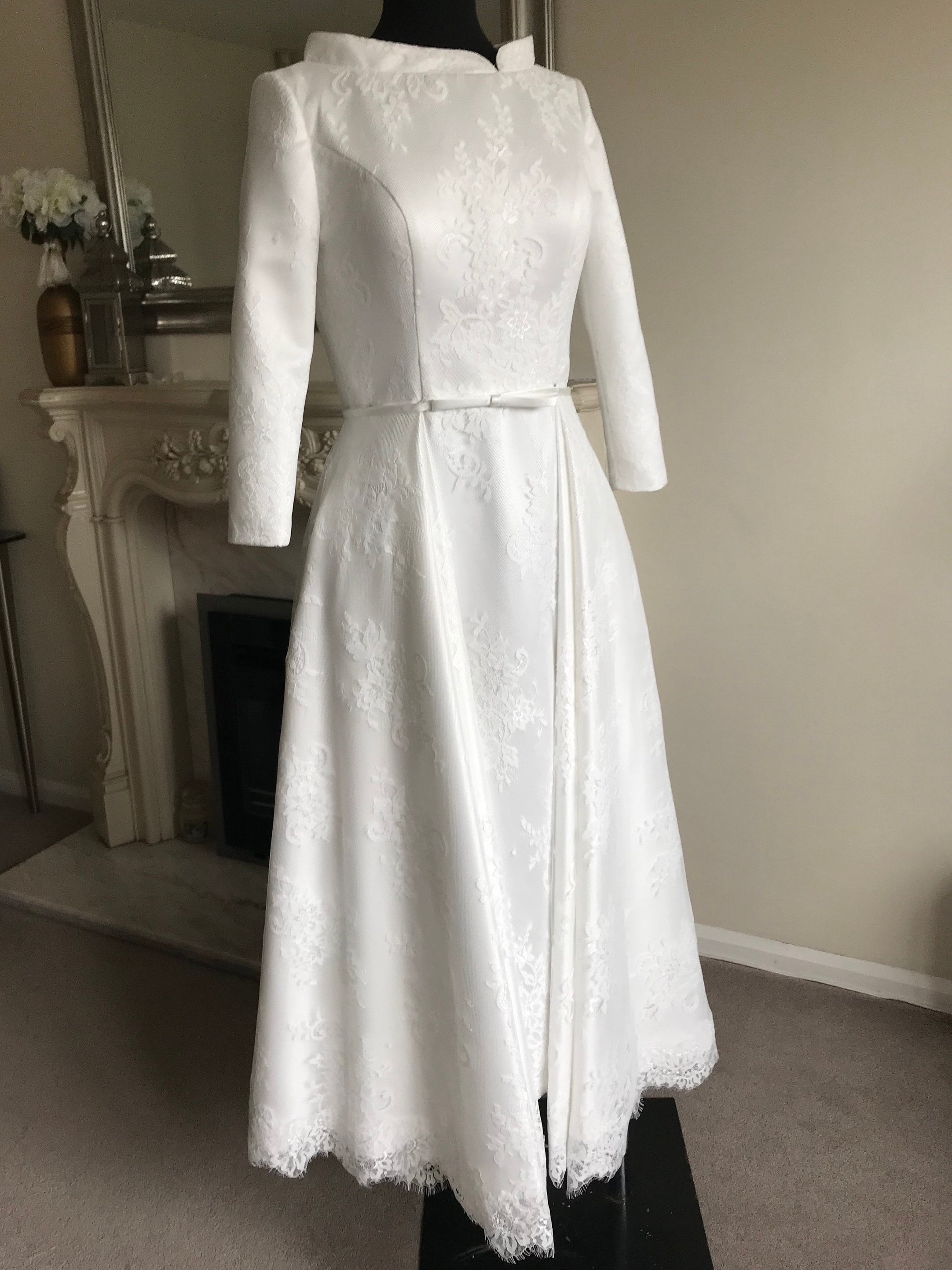 Modest Vintage Style Tea Length Wedding Dress With 3/4 Sleeves - Etsy