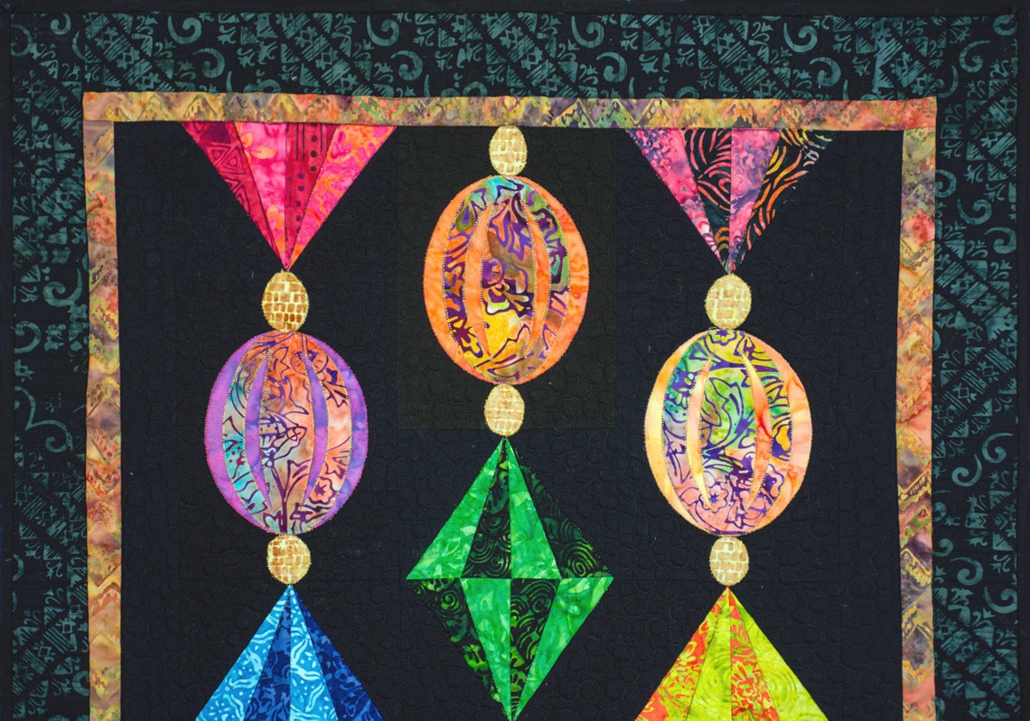 Baubles 'n Beads Quilt Wall Hanging - Make Every Day Festive! - 25" X ...