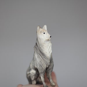 Wooden Wolf Carved Wolf Vintage Hand Carved Sculpture Wooden Figure ...