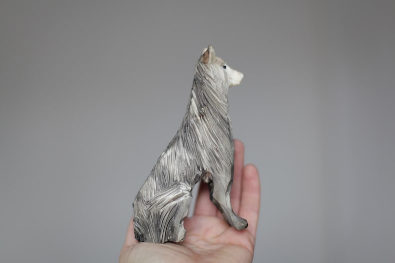 Wooden Wolf Carved Wolf Vintage Hand Carved Sculpture Wooden - Etsy