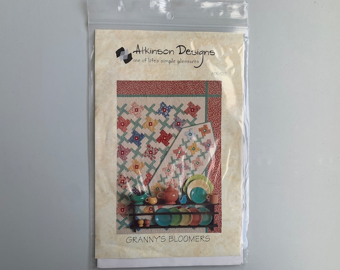 Table Runner Pattern, Granny's Bloomers, Atkinson Designs, Home Decor ...