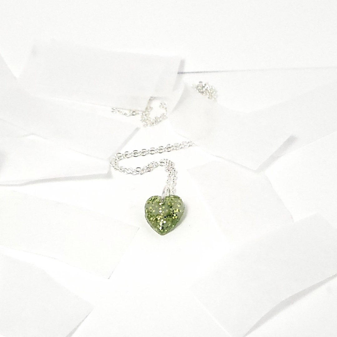 NC-T 127 the Link Concert Confetti and Green Glitter Heart|memory Piece ...