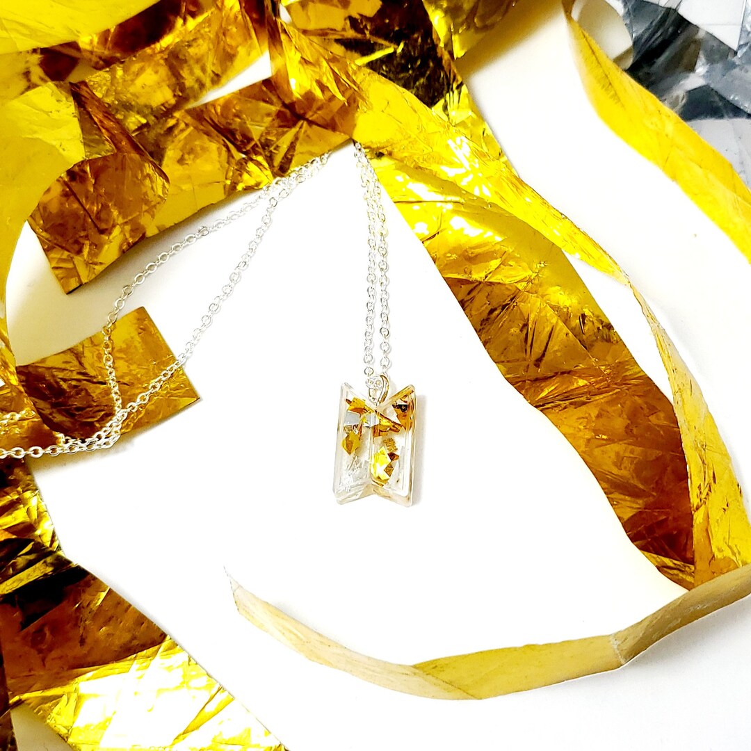 BTS Logo Necklace|love Yourself Tour Concert Confetti|resin|limited ...